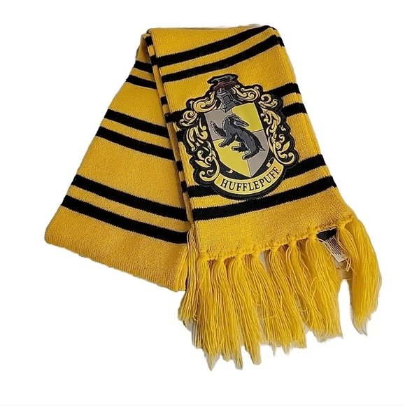 Wizarding World Of Harry Potter | Other | Hufflepuff Yellow Black ...